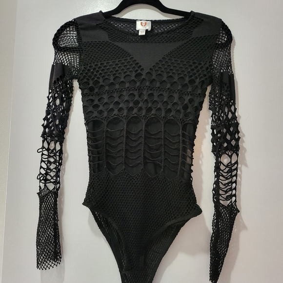 Forever Unique | Tops | Forever Unique Mesh Long Sleeved Bodysuit ...